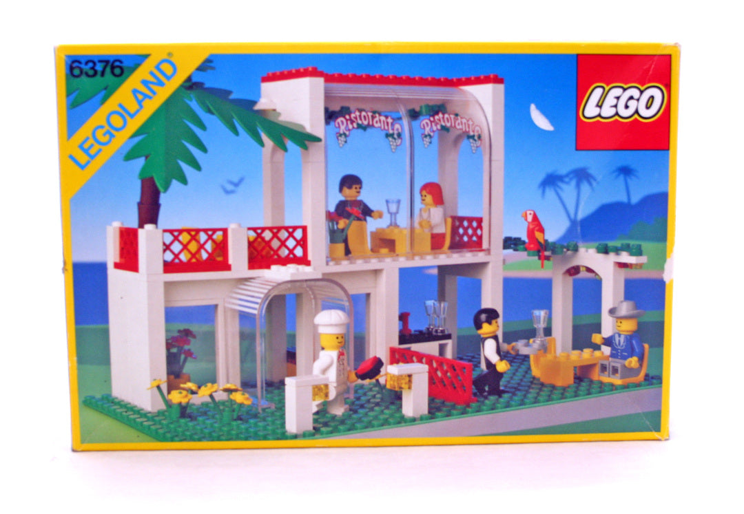 LEGO Breezeway Café 6376